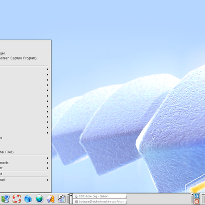 Suse & Slackware kicker tiles - KDE Store