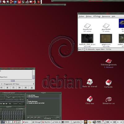 Reddish Debian Gnome - KDE Store