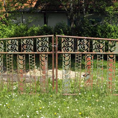 Strange fence - KDE Store