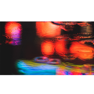 Puddle light glow - 4k - KDE Store