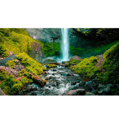 Green mountain waterfall - 4k - KDE Store