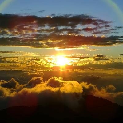Sun Setting Over The Clouds Full HD - KDE Store