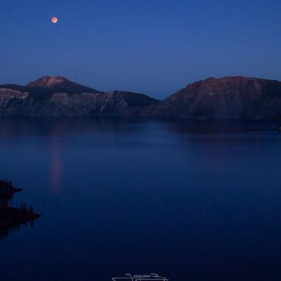 Recent Supermoon Eclipse at Crater Lake Single Exposure - KDE Store
