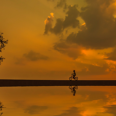 sunsrt boy sky orange bike - KDE Store