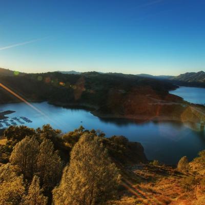 Sunrays Lake Reflection Sunset Evening Desktop Wallpaper - KDE Store