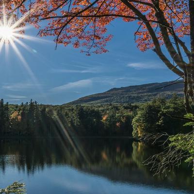 autumn lake reflection sunrays HD Wallpaper - KDE Store