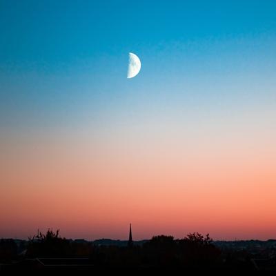 Moon Sky 5K Wallpaper - KDE Store