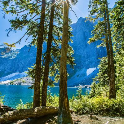 Lake reflection Sunrays - KDE Store