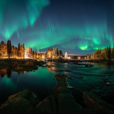 Aurora Nature Reflection - KDE Store