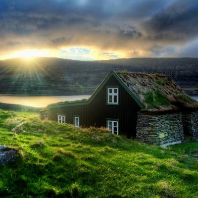 Amazing Beautiful Hut - KDE Store