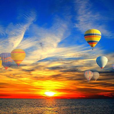 Flying with Balloon Over the Ocean - KDE Store