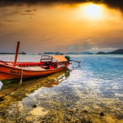 Boat Sea Water Sun Clouds Summer Wallpapers - KDE Store