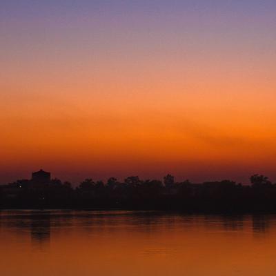 Nature Reflection Full HD - KDE Store