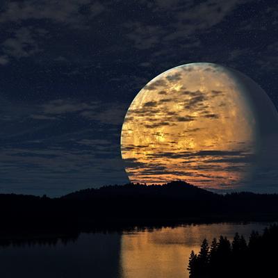Full Moon Over The Lake Full HD - KDE Store