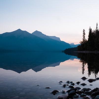 Green Mountain Near Lake - KDE Store