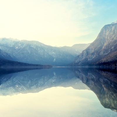 lake reflections in water - KDE Store