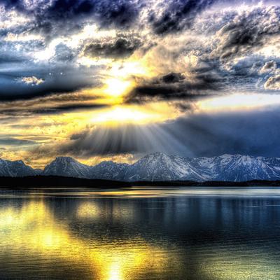 Sunshine through the clouds - KDE Store