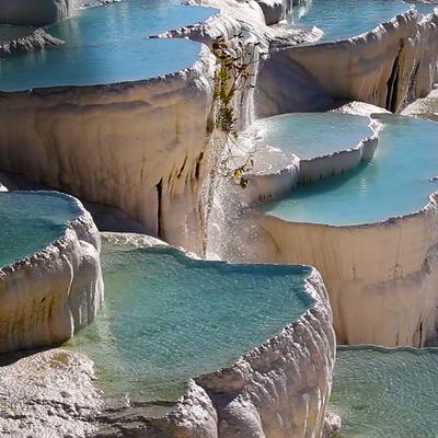 Peculiar pool - KDE Store