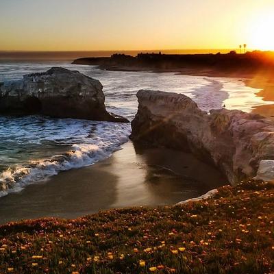 Beach Waves At Sunset - KDE Store