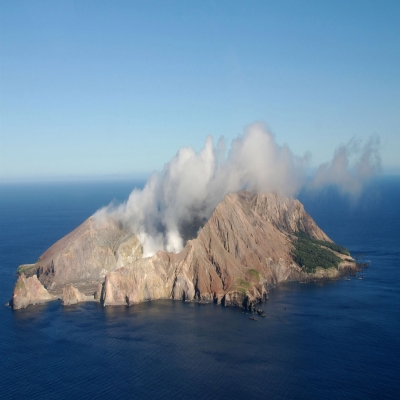 small volcano ocean - KDE Store