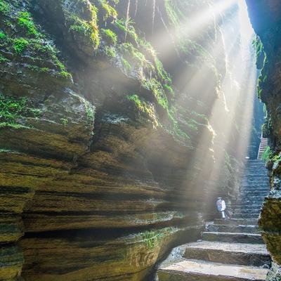 Hubei Shunbu Stone Forest Canyon Sunshine - KDE Store