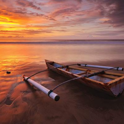 Sunset On Batu Manikar Beach Labuan Malaysia - KDE Store