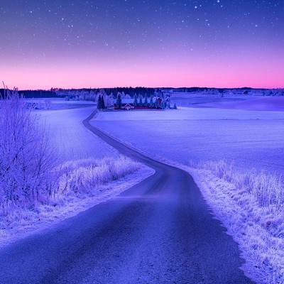 Gray Road Between Green Grass Field Under Blue Sky - KDE Store