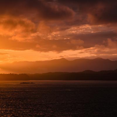 Body of Water Under Cloudy Sky During Sunset - KDE Store