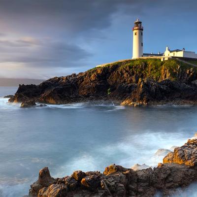 Reef Sunshine Coast Fanad Head Lighthouse 5K - KDE Store