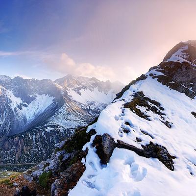 Plateau mountain peaks snow sunrise sunshine - KDE Store