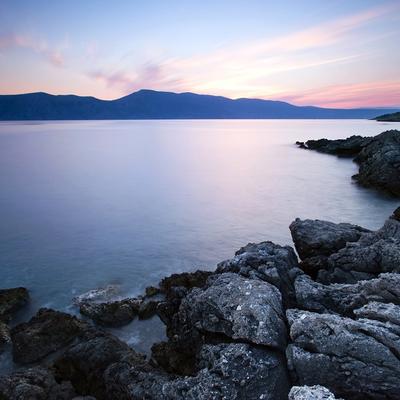 Lakes shore rock sunset landscape Lakes_shore_rock_sunset_l - KDE Store