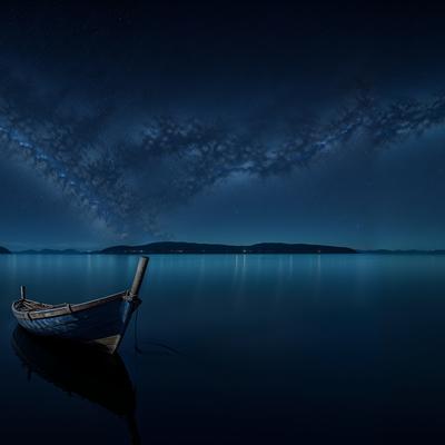 Dark boat wallpaper - KDE Store