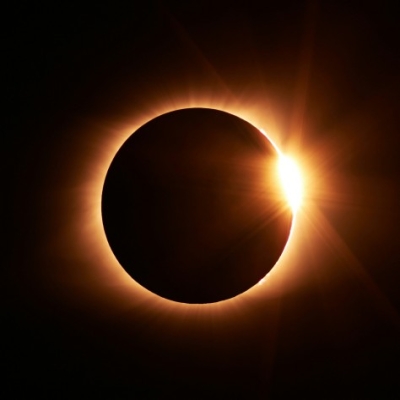 2 Solar and moon eclipse wallpapers - KDE Store