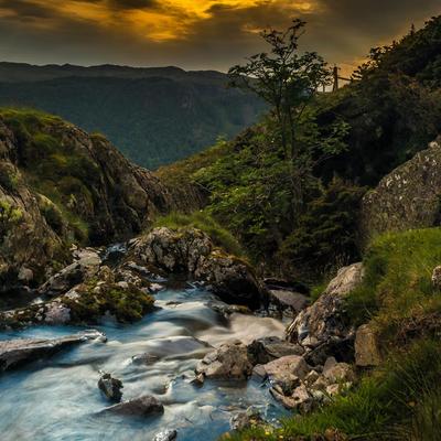 River Wallpaper - KDE Store