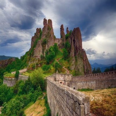 Ruins of ancient buildings-Bing theme wallpape.. - KDE Store