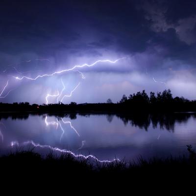 Body of Water Under Cloudy Sky During Night Time Full HD - KDE Store