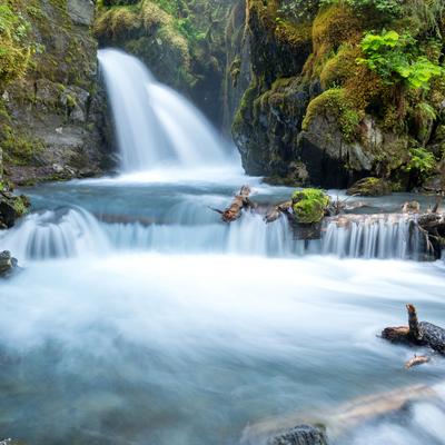 Time Lapse Photography of Waterfalls Full HD - KDE Store