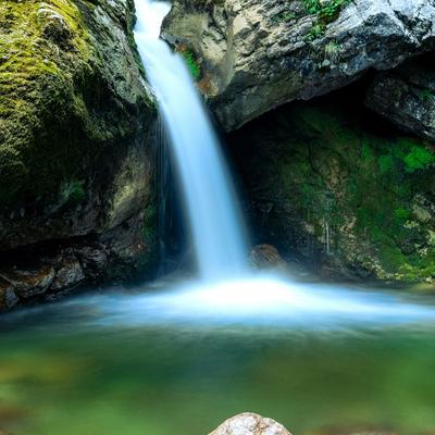 Forest Waterfall River Farchant Germany 5K - KDE Store