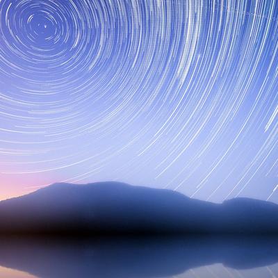 Lake reflection stars long exposure - KDE Store