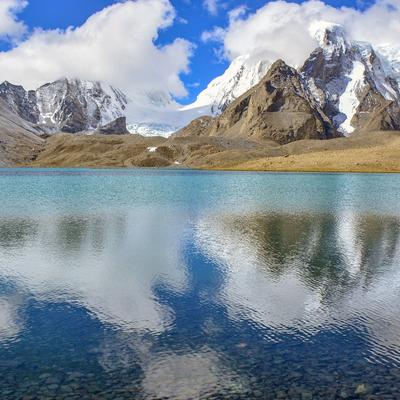 Alpine snow ice clear lake scenery - KDE Store