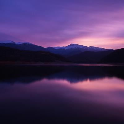 Calm lake in the evening Scenery HD Wallpaper - KDE Store