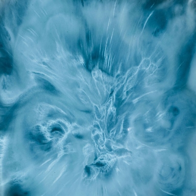 Blue and White - KDE Store