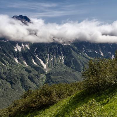 Green Grass Field and Mountain Under White Clouds During Day - KDE Store