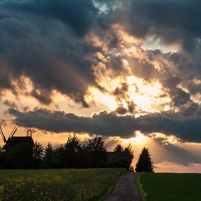 Green Grass Field Under Cloudy Sky During Daytime - KDE Store