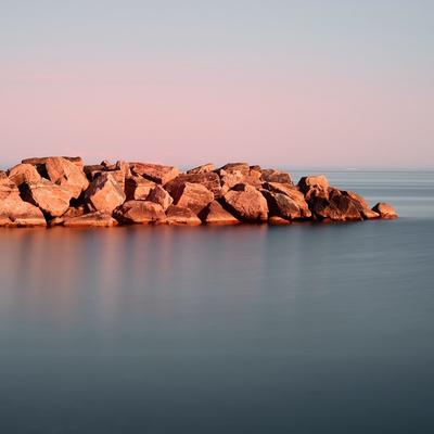 calm water rock-scenery HD Wallpaper - KDE Store