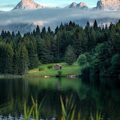 Valley Jungle Cabin Lake Majestic Mountains 5K - KDE Store