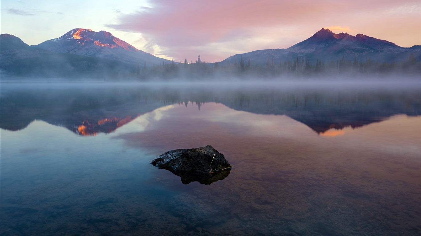 Lake Stone Fog 2022 Scenery 5K Reflection - KDE Store