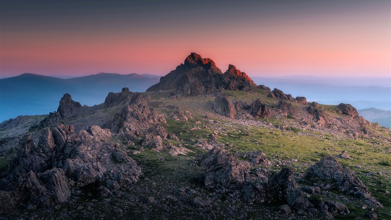 Mountain Top Peak Rocks Sunset Dusk Scenery 5K - KDE Store